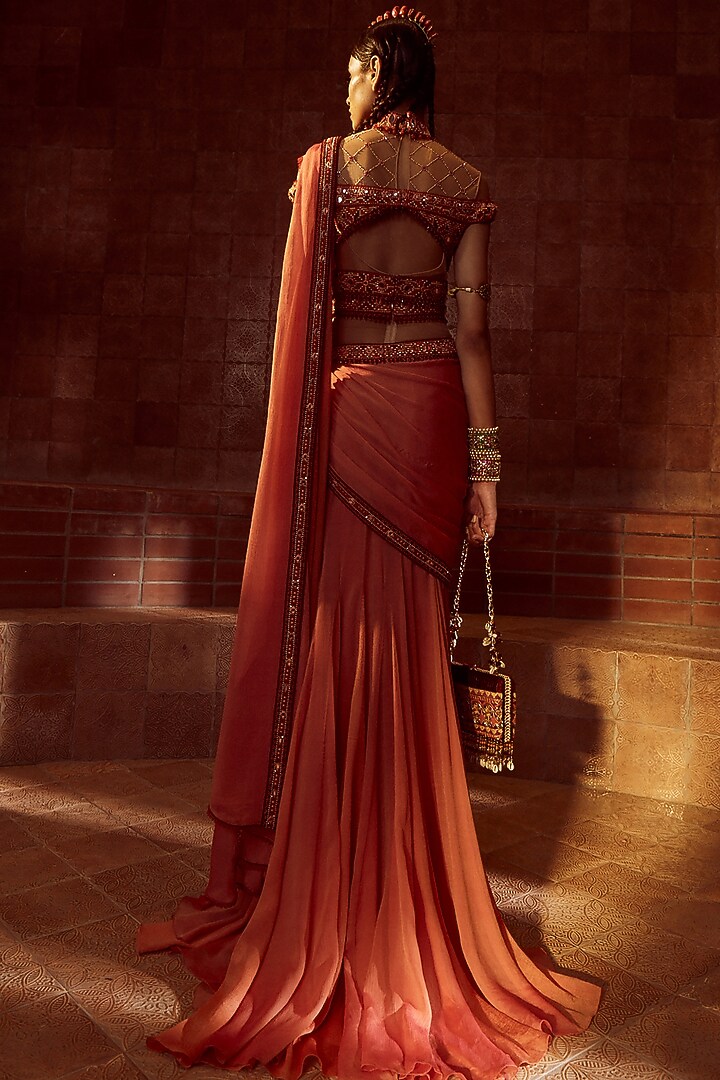 Rust Embroidered Saree Set by Tarun Tahiliani at Pernia's Pop Up Shop 2025