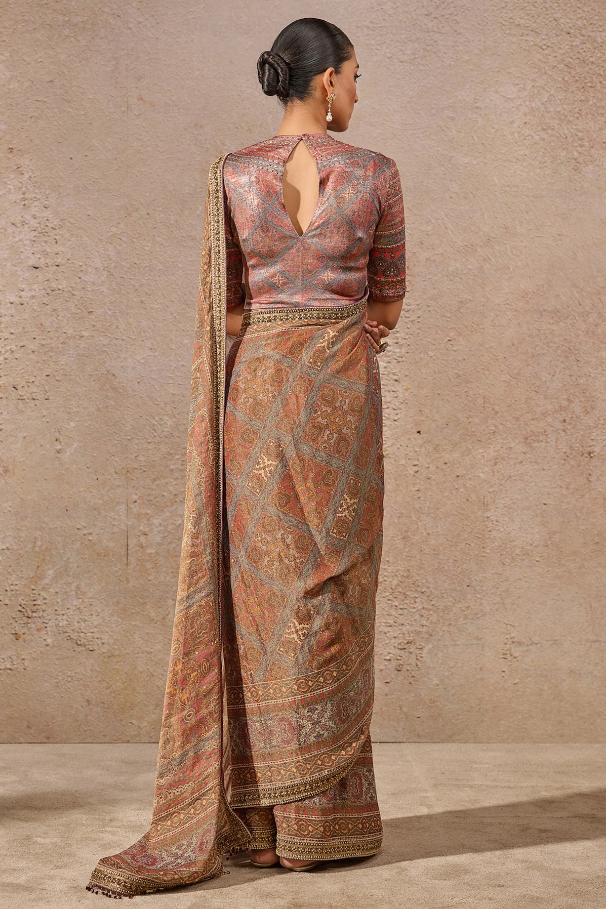 Multi-Colored Tulle Georgette Printed Saree Set by Tarun Tahiliani at ...