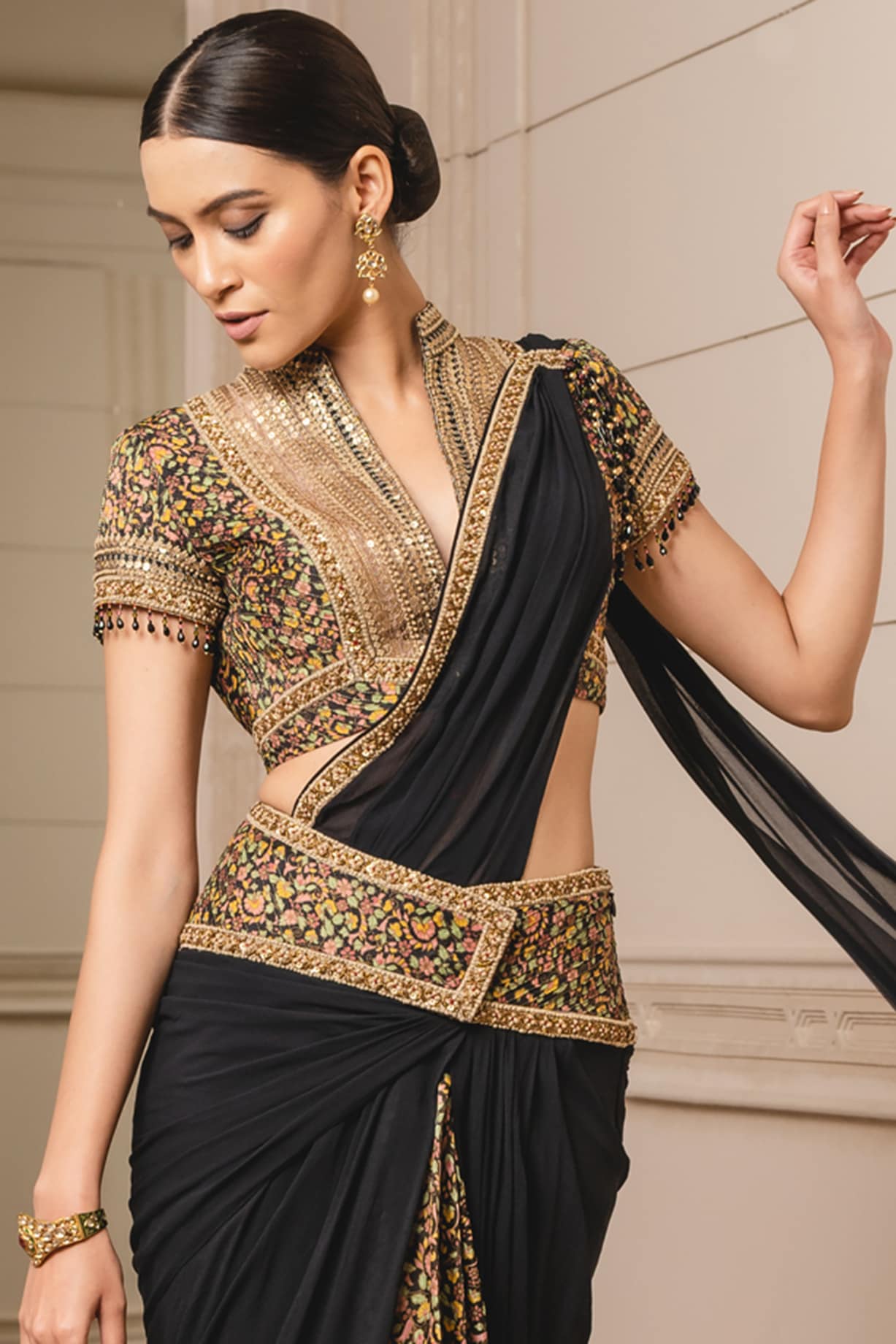 Black Georgette Pre-Draped Saree Set Design by Tarun Tahiliani at ...