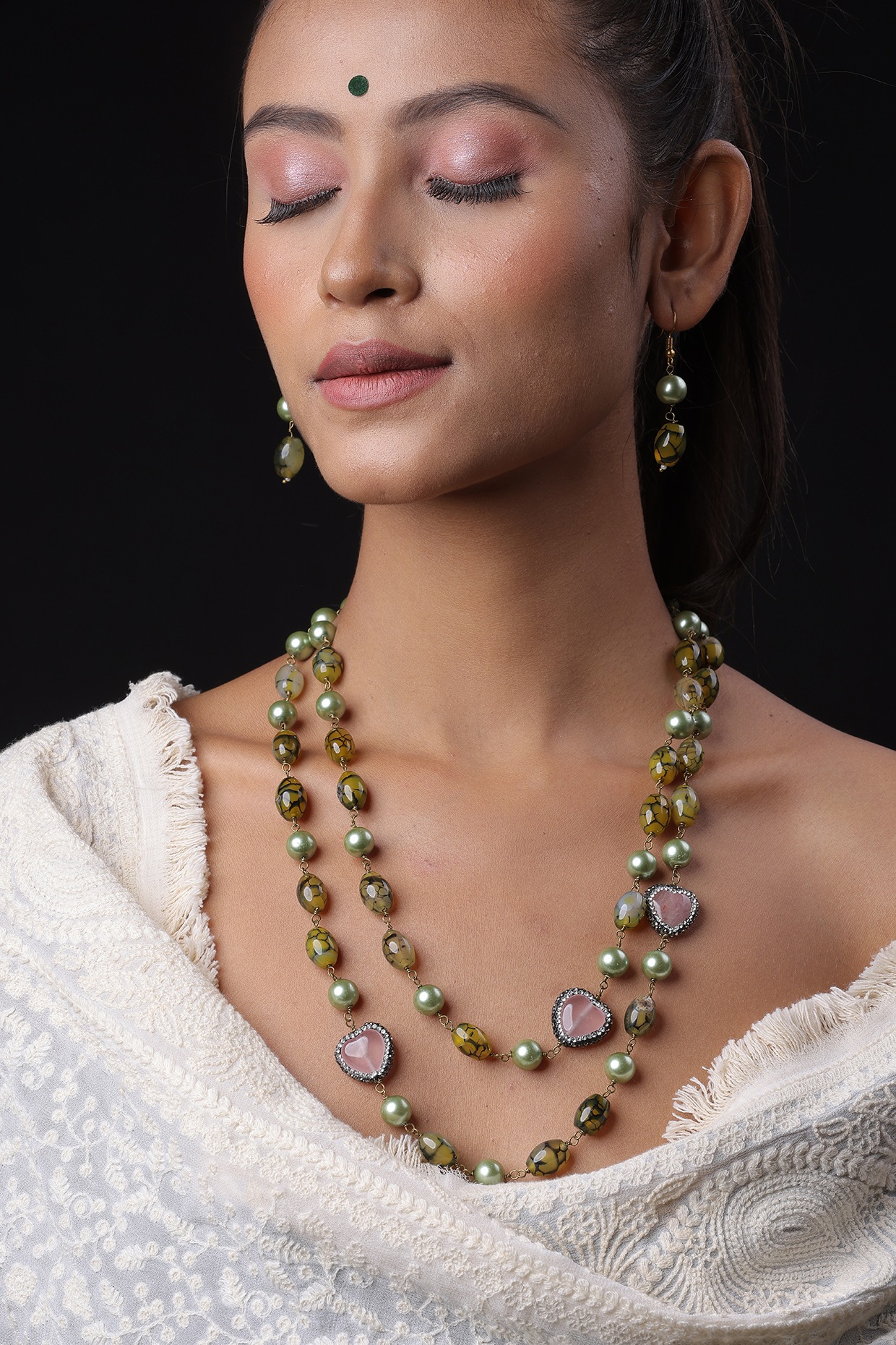 Mint Green Beaded Mala Set by THE BLING GIRLL at Pernia's Pop Up Shop 2025