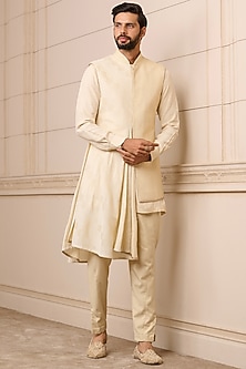 Gold Katan Silk Waistcoat Design by Tarun Tahiliani Men at Pernia's Pop Up Shop 2023