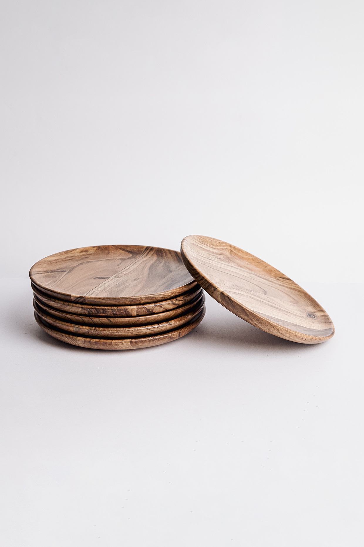 Brown Acacia Wood Plate Set by Think Artly at Pernia's Pop Up Shop 2025