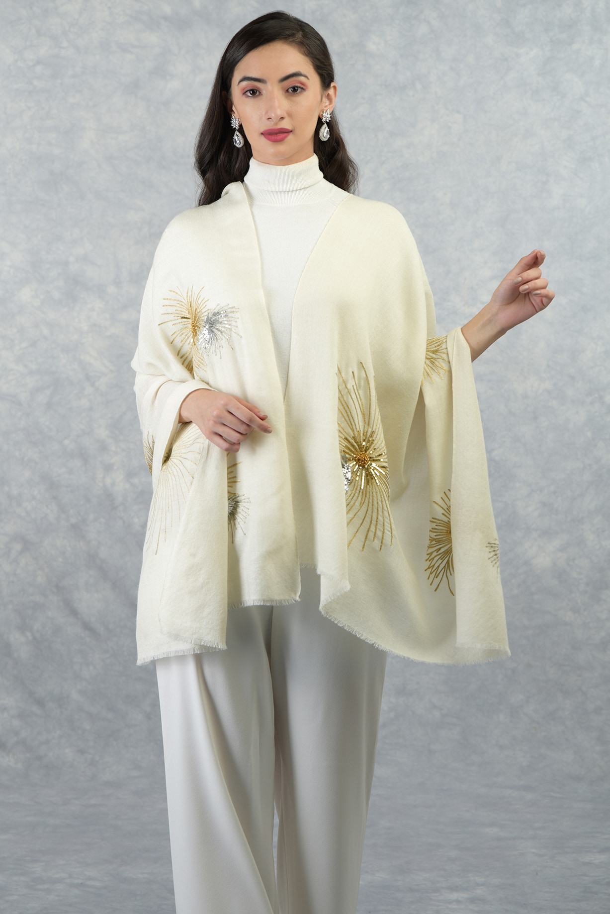Ivory Cashmere Embroidered Stole by Talking Threads at Pernia's Pop Up ...