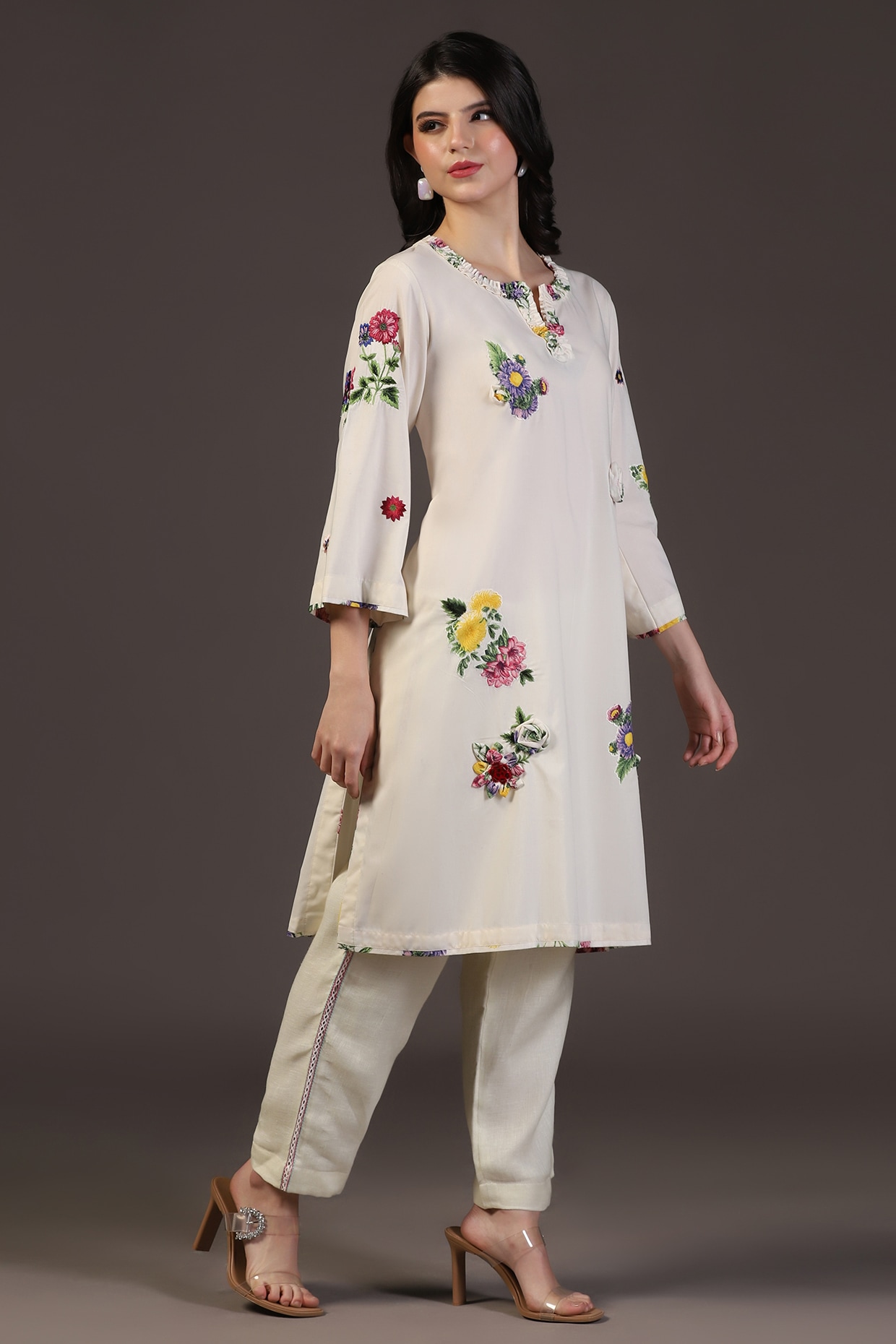 White Cotton Voile Floral Printed & Embroidered Kurta Set by Two Sisters By Gyans at Pernia's ...