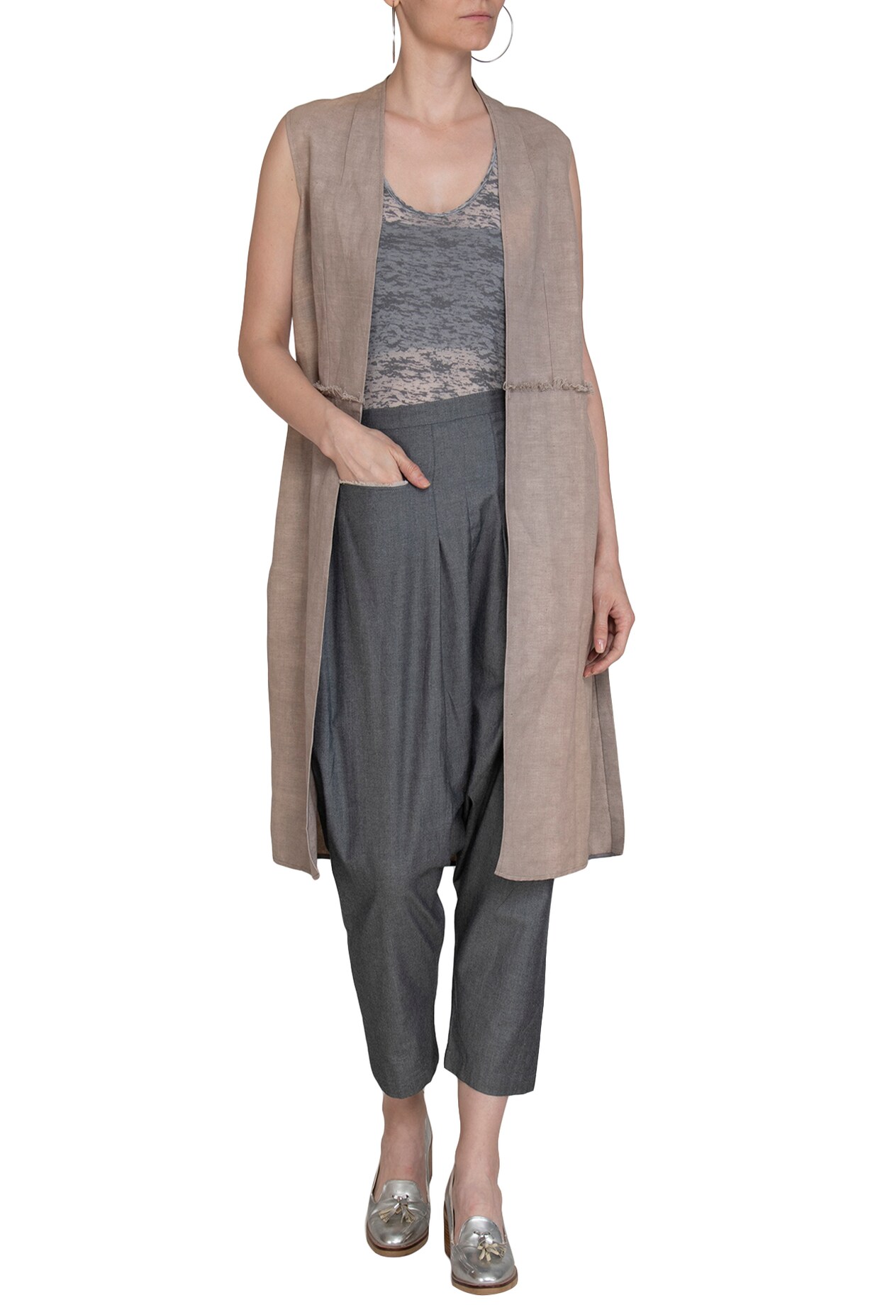 Grey Low Crotch Denim Pants Design by Kapda By Urvashi Kaur at Pernia's ...