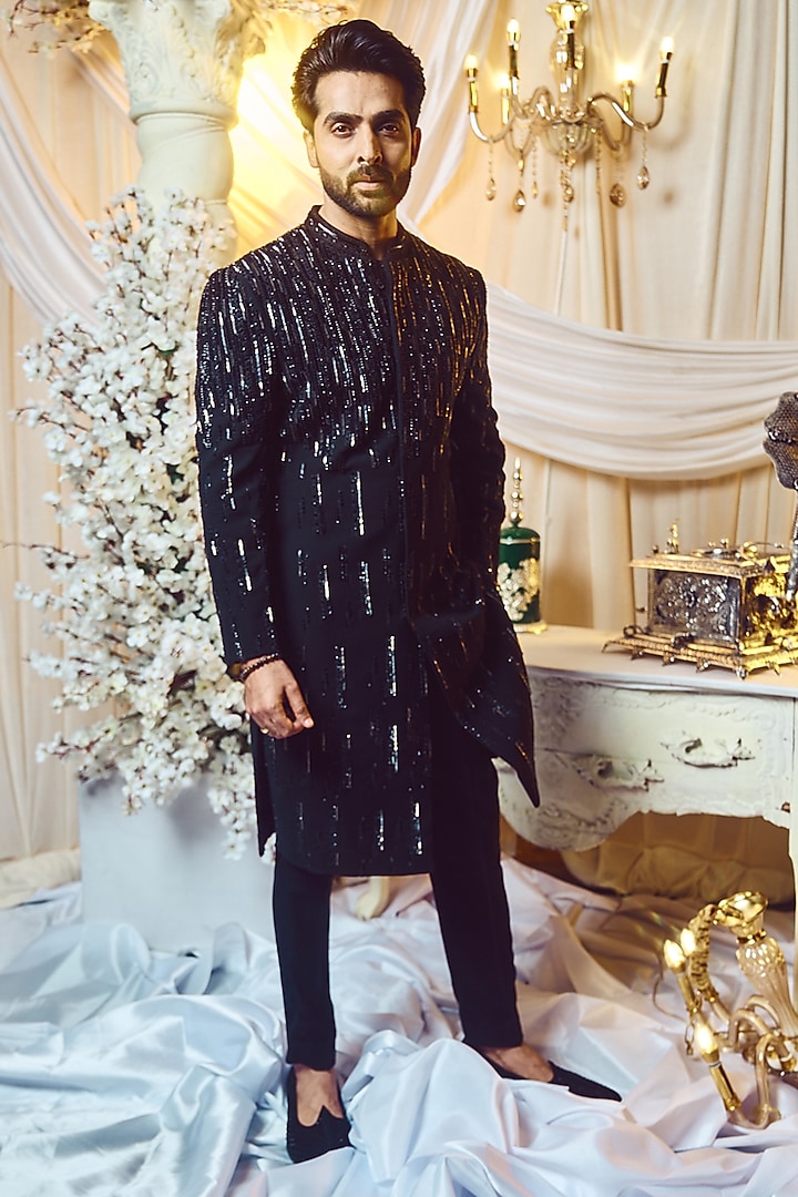Ebony Black Suiting Embroidered Sherwani Set Design by Varun Chakkilam ...