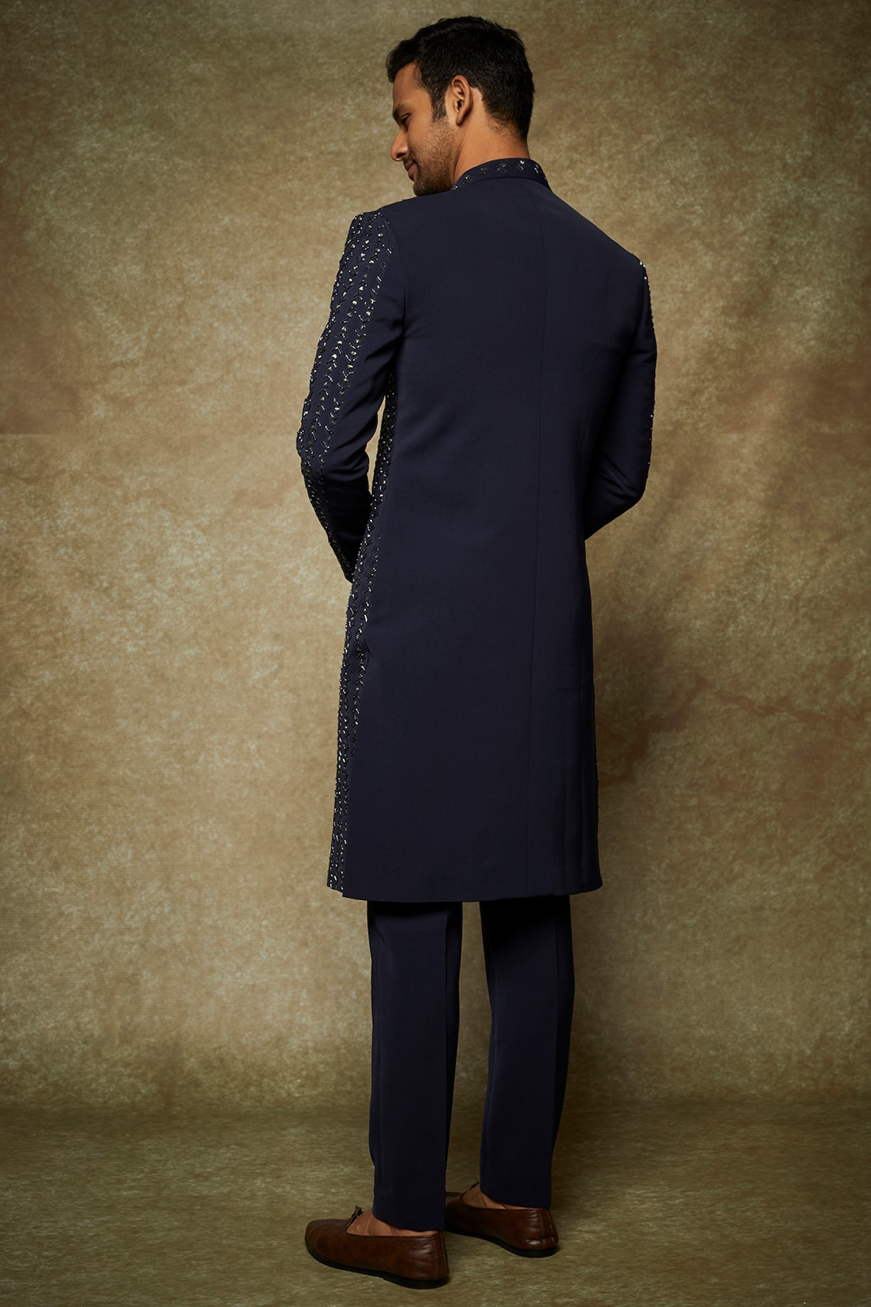Navy Blue Silk Embroidered Groom Sherwani Set by Varun Chakkilam Men at ...