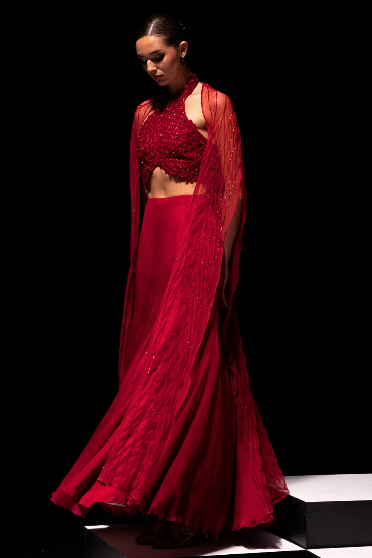 Deep Red Mesh & Crepe Fish-Cut Wedding Lehenga Set by Vesture at Pernia ...