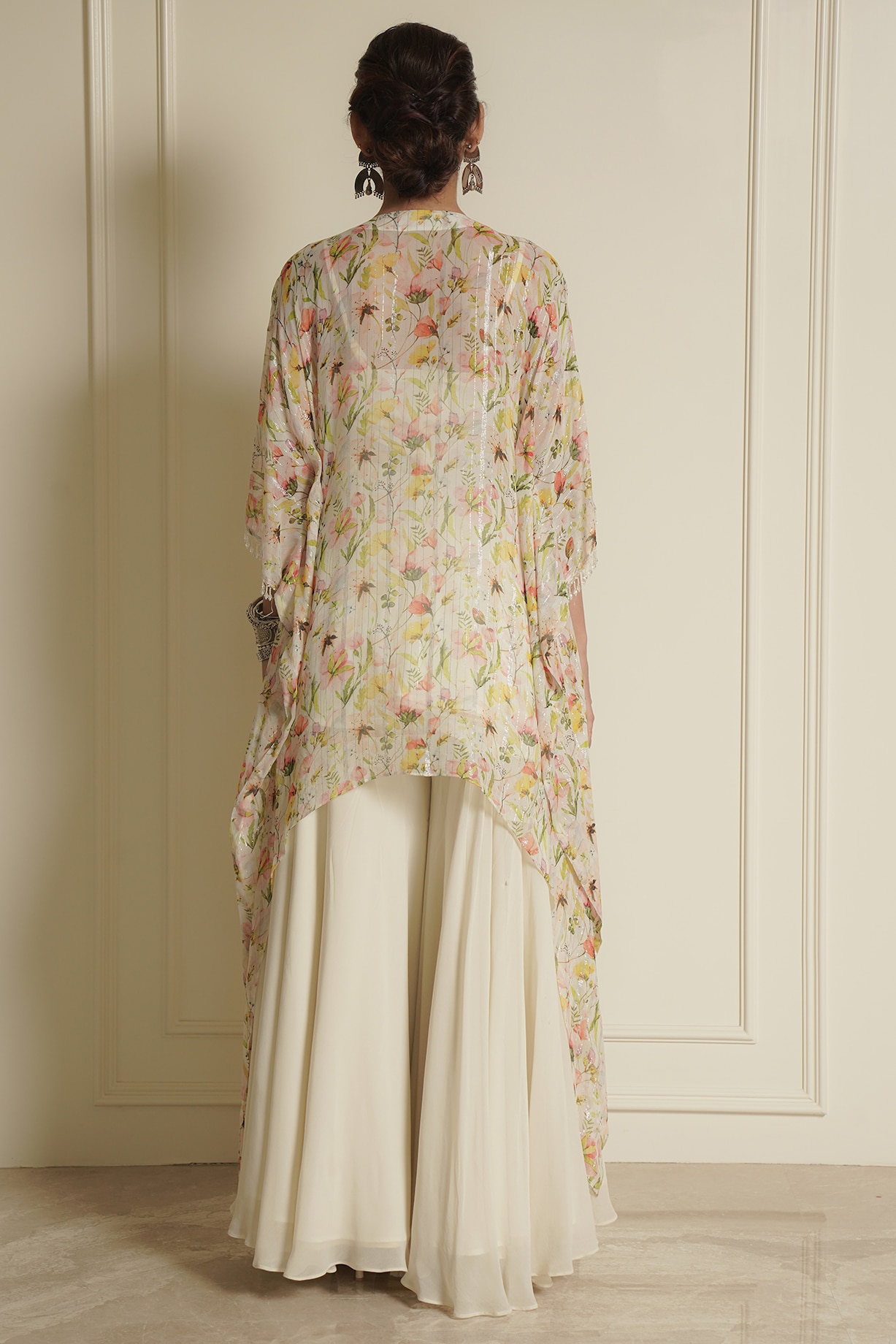 White Chiffon Printed Kaftan Set by Vesture at Pernia's Pop Up Shop 2025