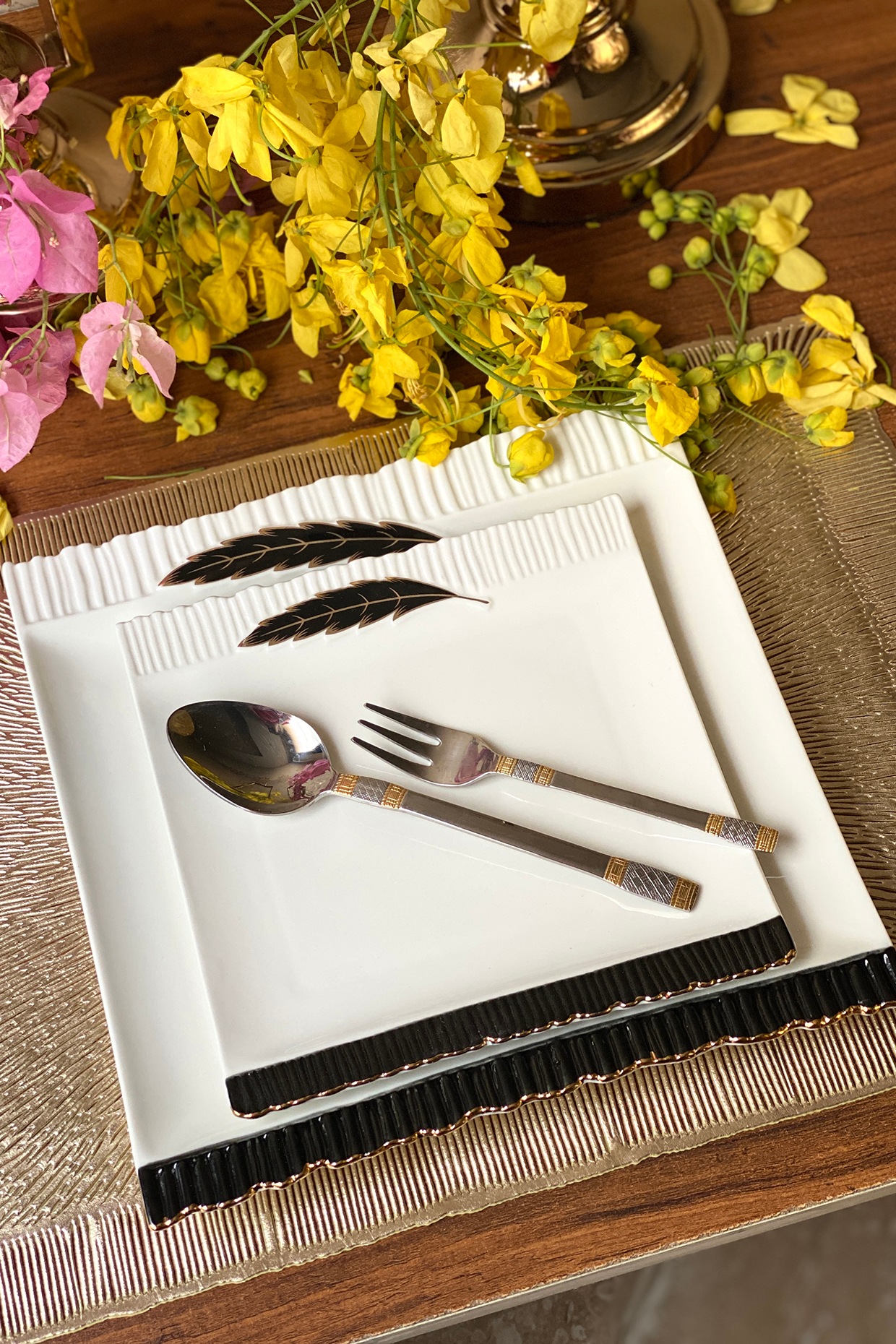 White Porcelain Square Serving Platter Set (Set of 7) by Vigneto at ...