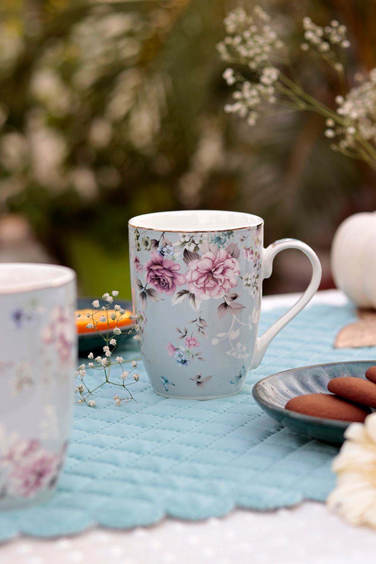 White Finest Premium Porcelain Mug Set by Vigneto at Pernia's Pop Up ...