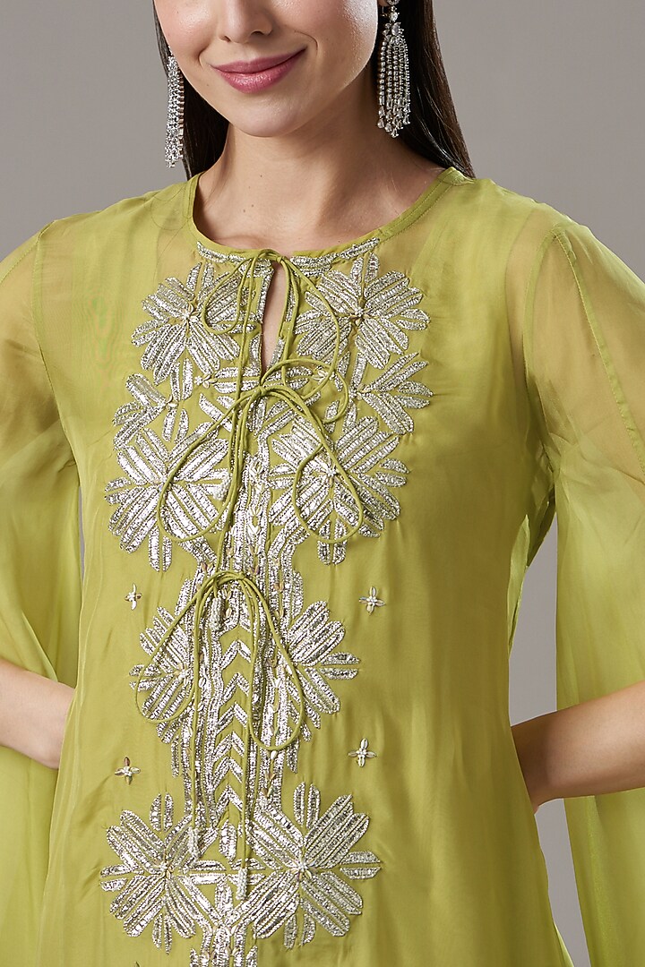 Citrus Cords Embroidered Kurta Set by Varun Nidhika at Pernia's Pop Up ...
