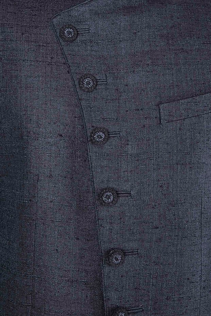 Black Embroidered Jodhpuri Jacket by Vanshik at Pernia's Pop Up Shop 2025