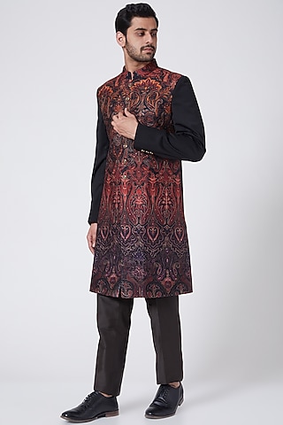 Vavci: Buy Vavci Designer Sherwanis, Kurtas, Pants, Jackets 2021