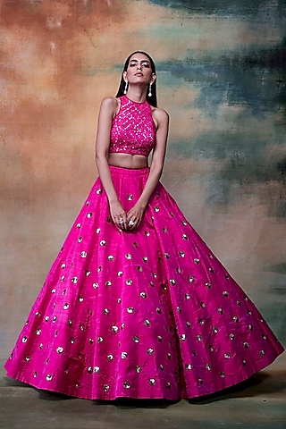 Buy Designer Wear for various Occasions like Weddings & Party 2025