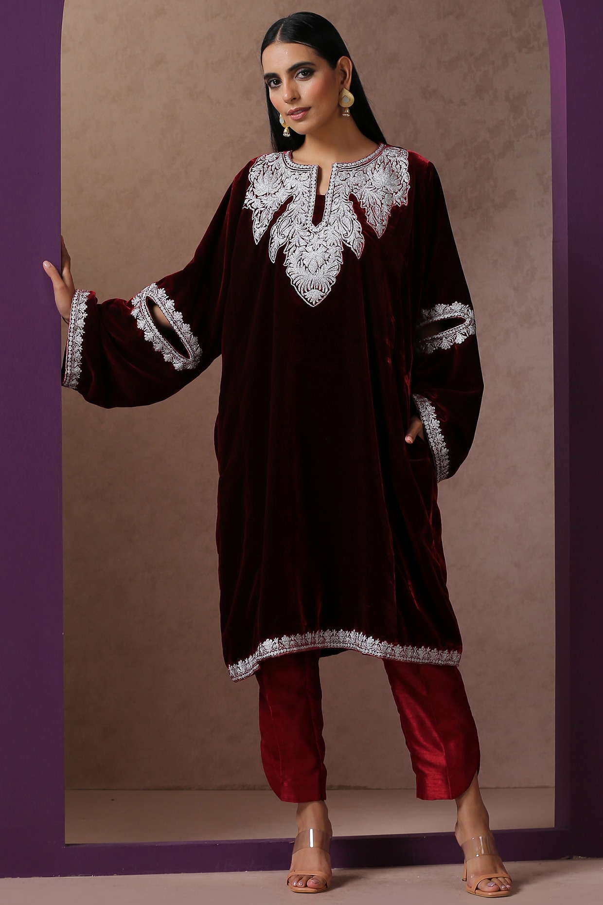 Maroon Velvet Embroidered Pehran Kurta Set by Wazir C at Pernia's Pop ...