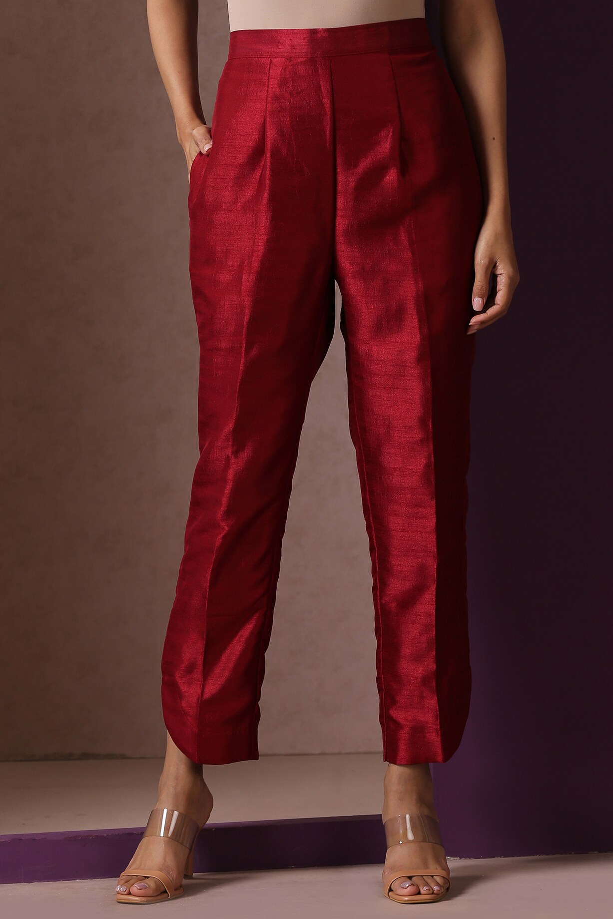Maroon Velvet Embroidered Pehran Kurta Set by Wazir C at Pernia's Pop ...