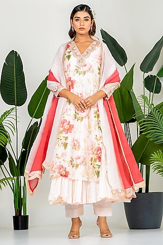 Patel Peach Chanderi Digital Patola Printed Kurta Set by Yuvrani Jaipur ...