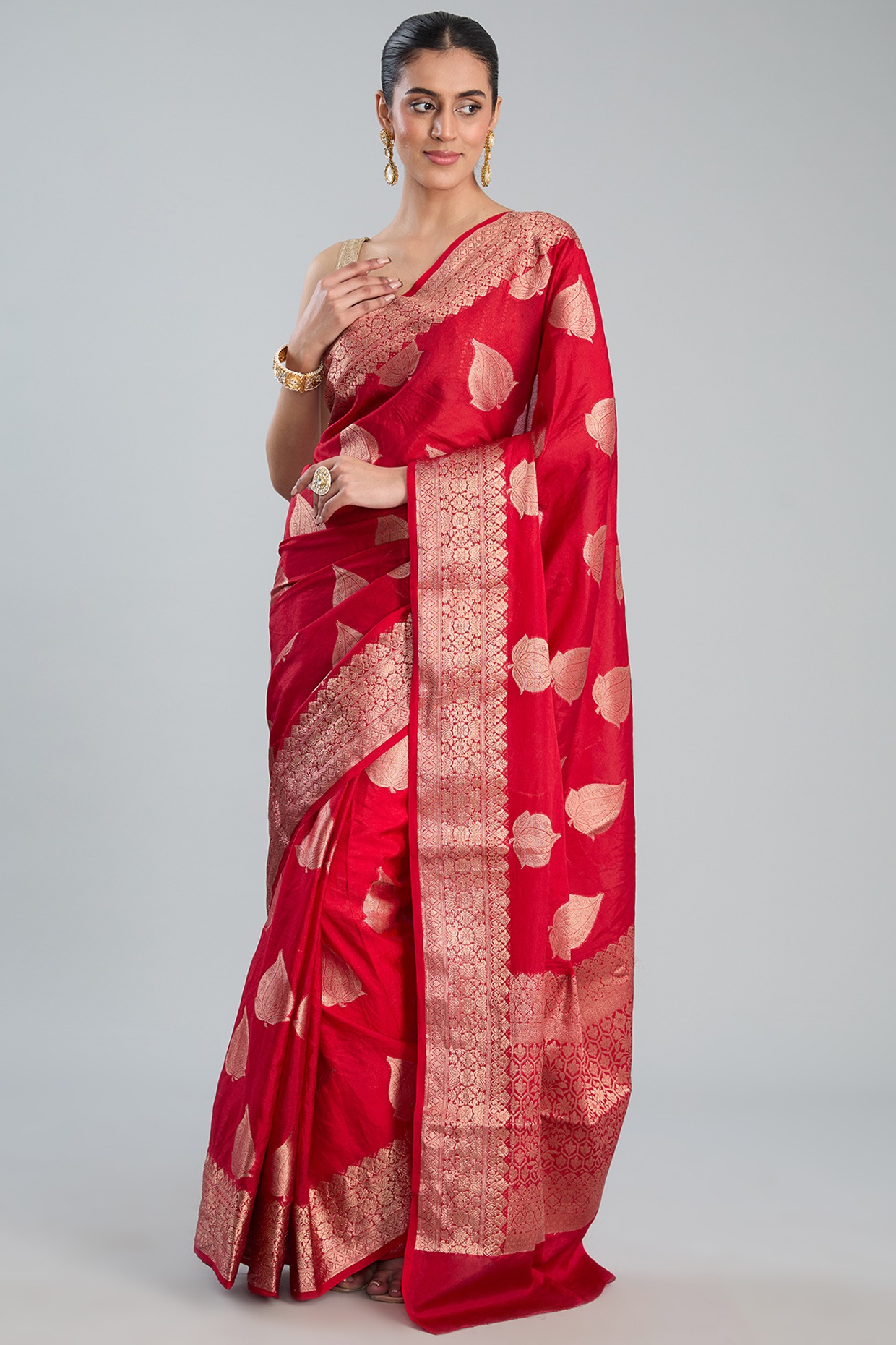 Red Pure Silk Handloom Zari Boota Embroidered Banarasi Saree Set by Zal ...