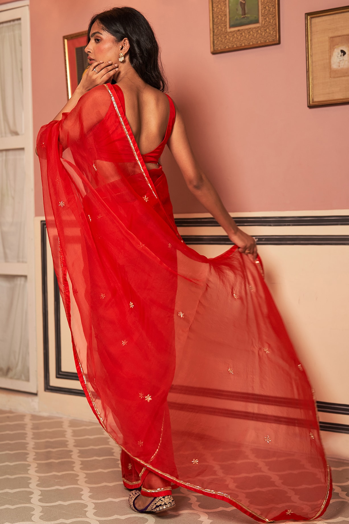 Red Organza Silk Embroidered Saree Set by Zoon Tribe at Pernia's Pop Up Shop 2025