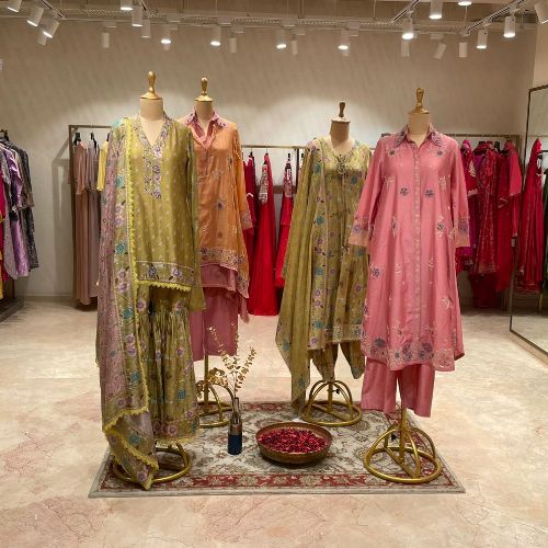 Multi Designer Clothing Store in India | Book an Appointment 2026