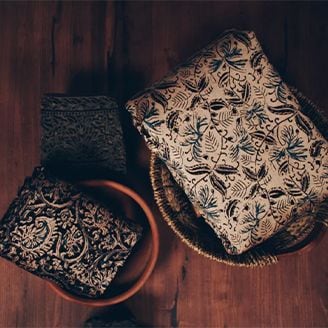 What is chanderi silk? Here's a lowdown! 2025