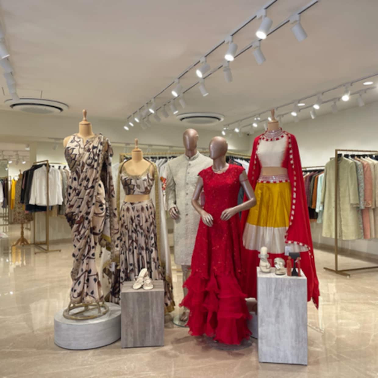 Designer Bridal & Lehengas Clothing Store in Indian Handicrafts ...