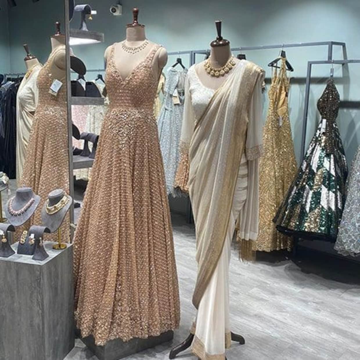 Designer Bridal & Lehengas Clothing Store in Kolkata, West Bengal 2025