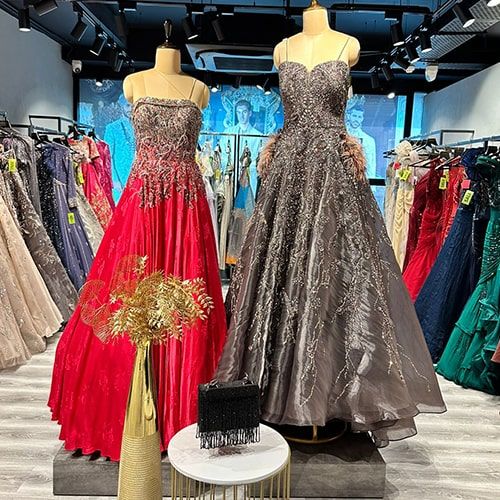 Designer Bridal & Lehengas Clothing Store in Surat Gujarat 2025